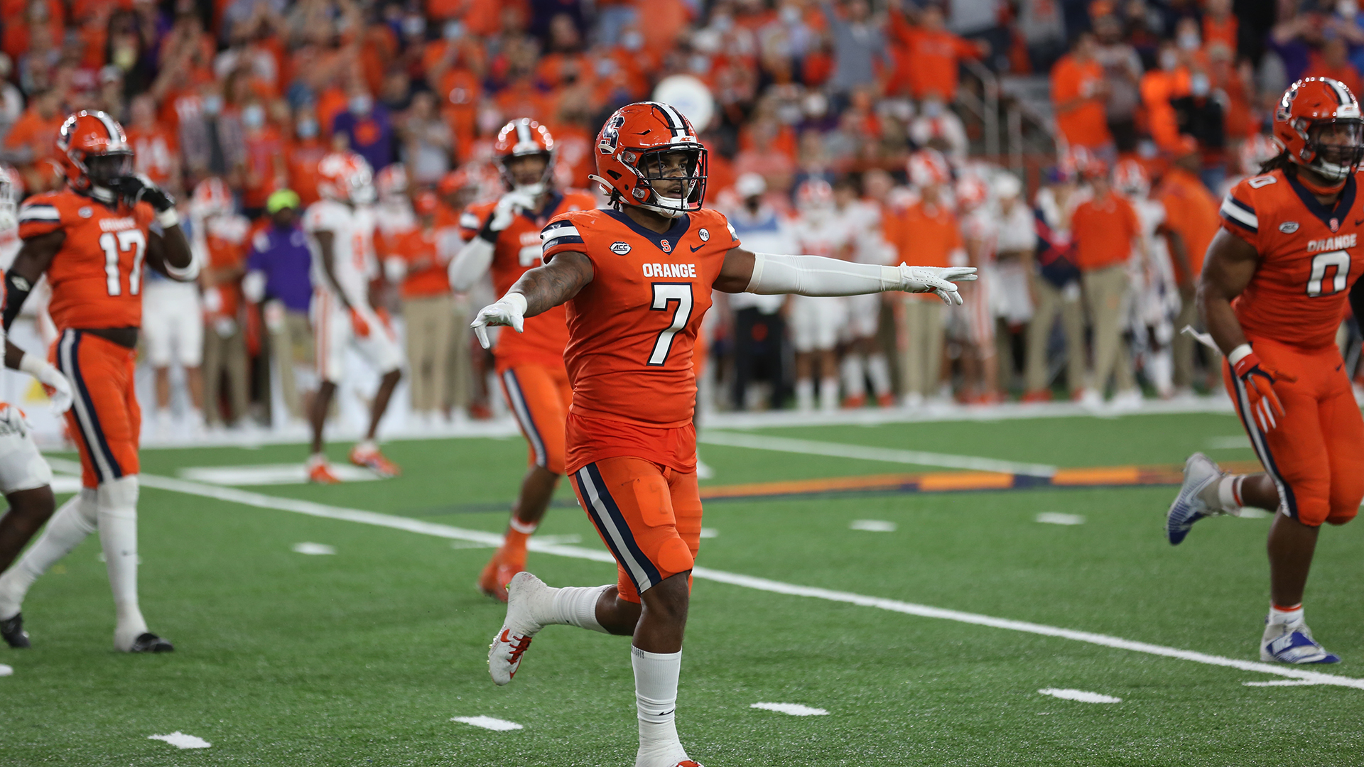 Who is the Bigger Loss, Elmore or Thompson? - Orange Fizz