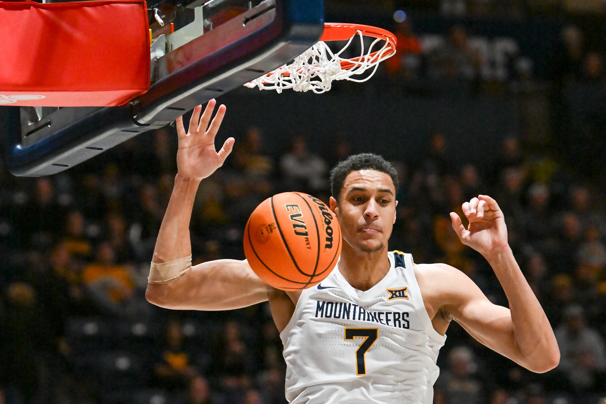 Syracuse Basketball Needs Jesse Edwards - Orange Fizz